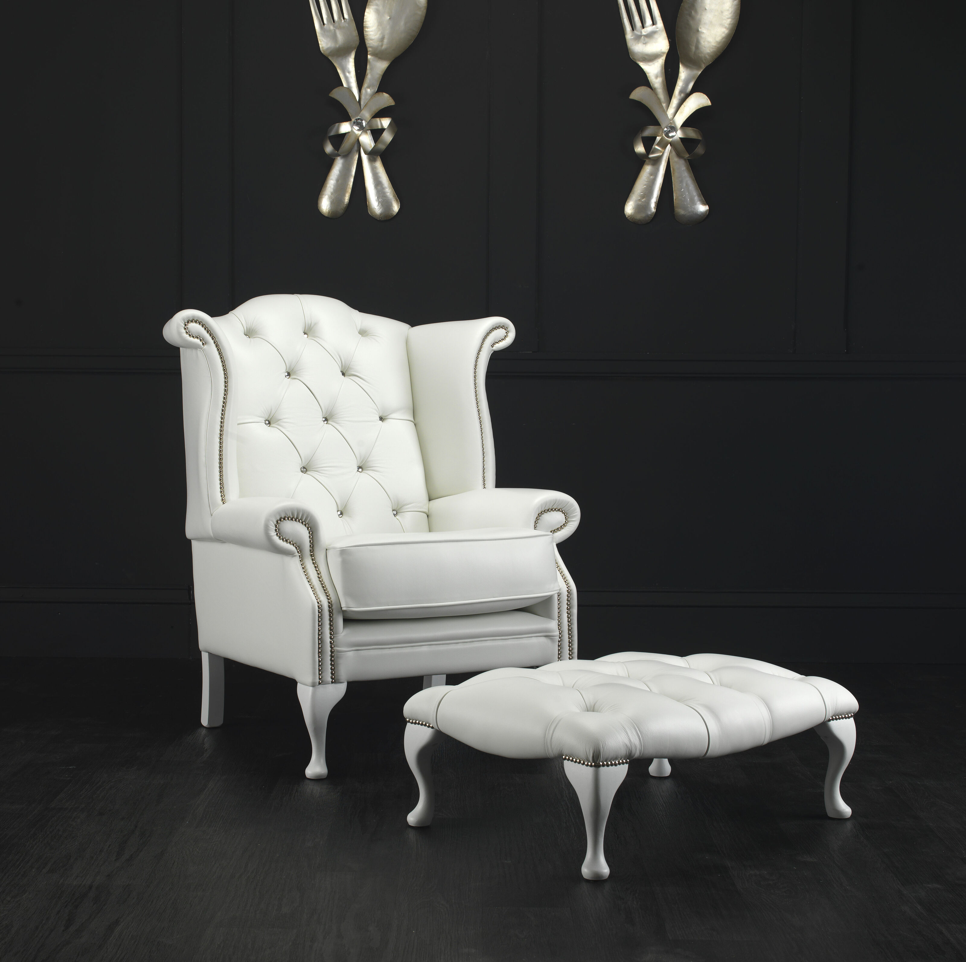 Scroll Chair